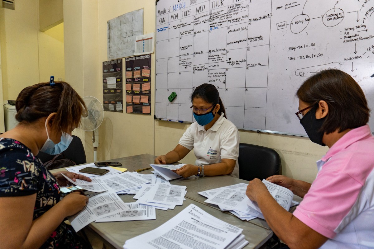 Filipino community workers cope to support women amid pandemic ...