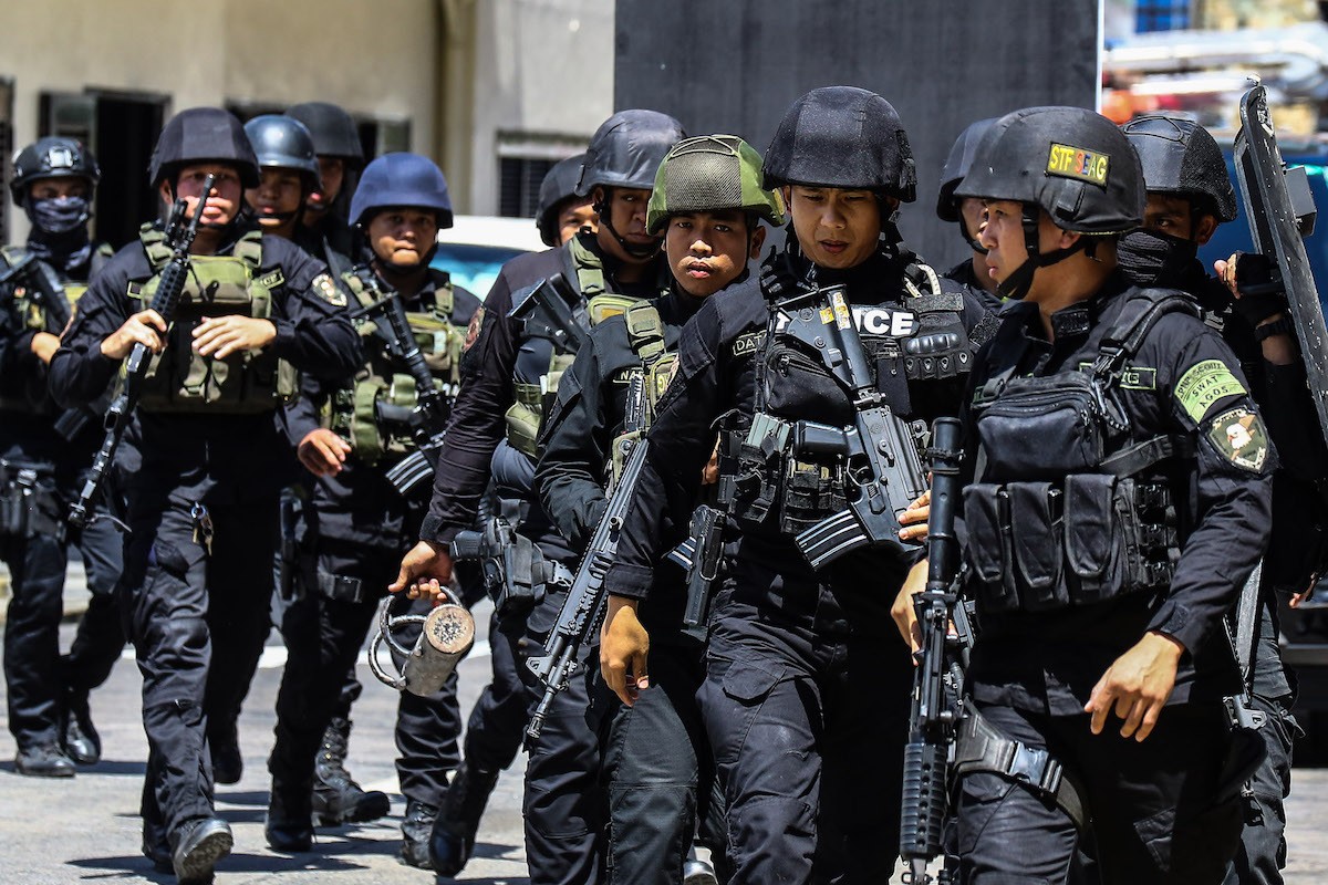 Manila's hostage drama a 'wake-up call' for Philippines' poor labor ...