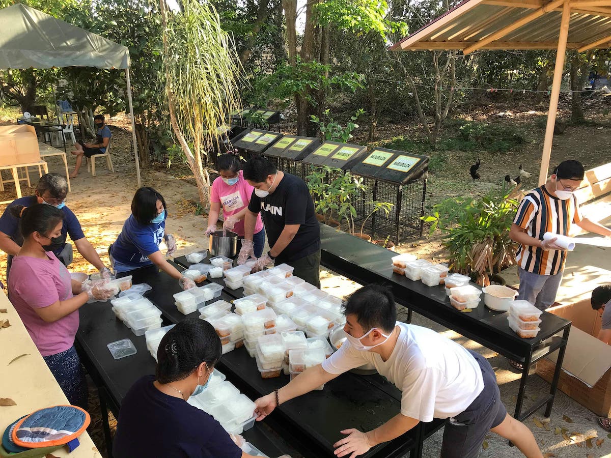 Church, artists deliver hot meals for front-line health workers in ...
