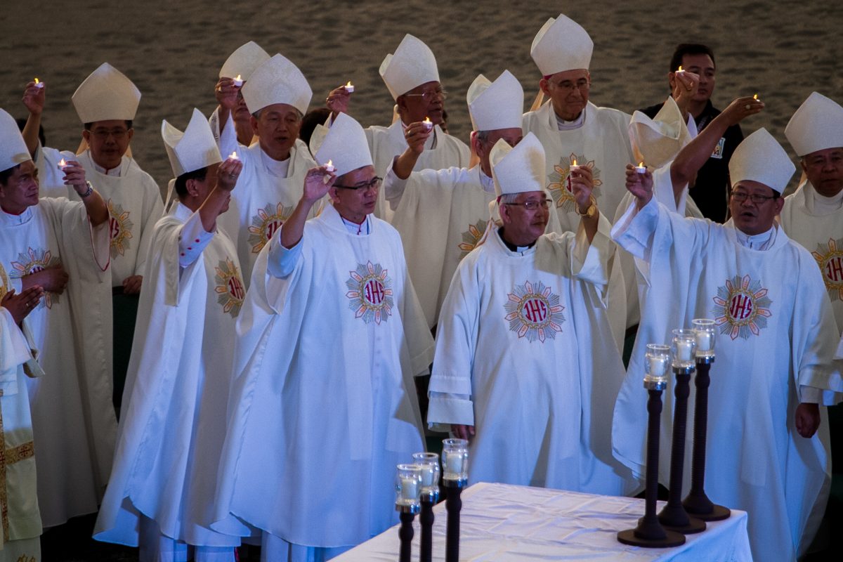 Philippine bishops back pope's order to restrict celebration of ...