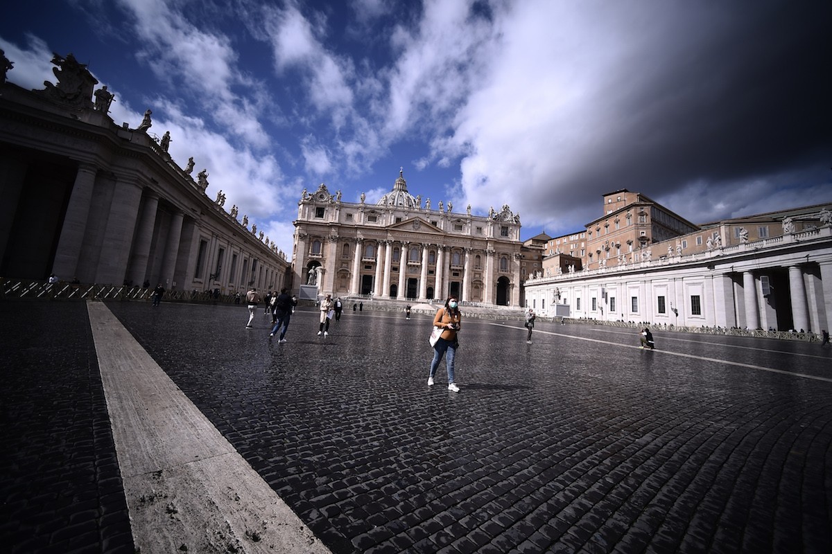 Rome prepares for 35 million pilgrims during 2025 Jubilee Year ...