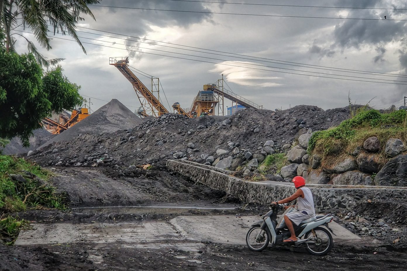 Philippine diocese to probe impact of quarry activities in Albay ...