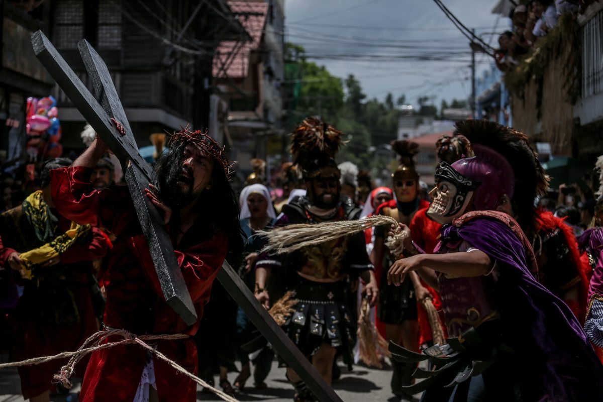 Philippine Catholic bishops' message for Lent: Be not afraid to carry ...