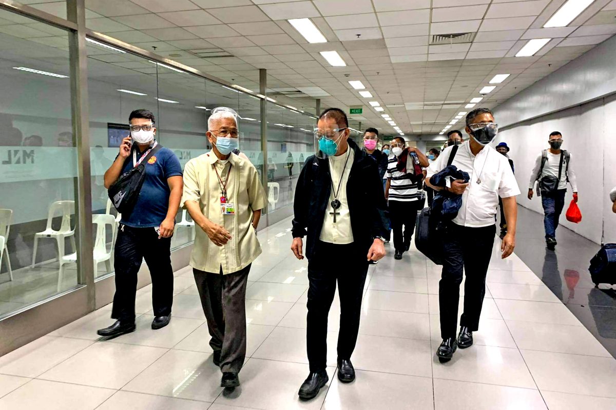 New Manila archbishop arrives two days before installation | Catholic ...