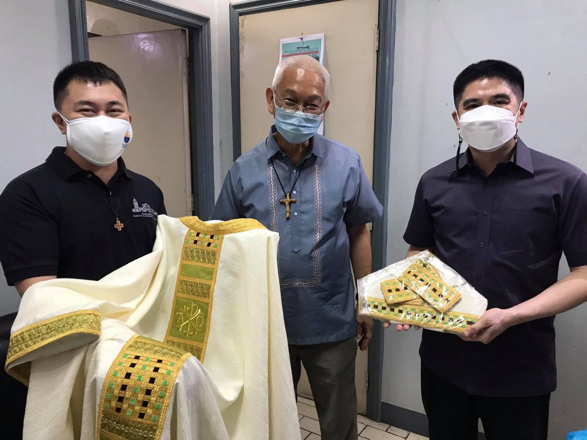 Bishop Pabillo leaves Manila for new post in Palawan | Catholic News ...