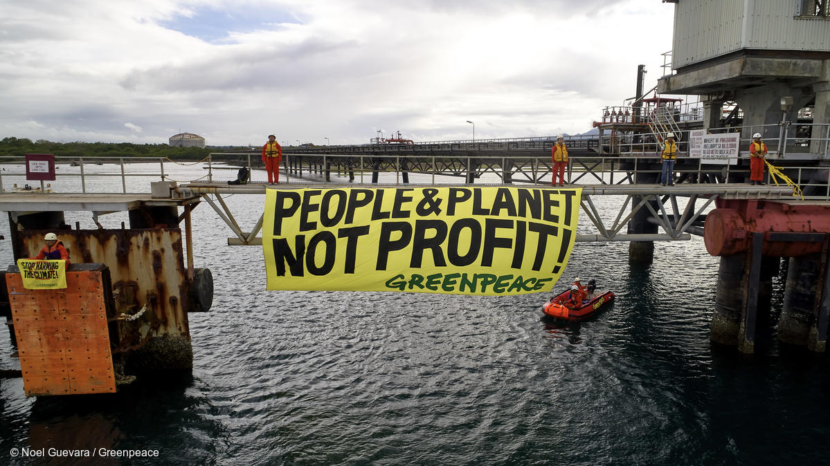 Greenpeace urges Shell stockholders to stop supporting ‘climate ...