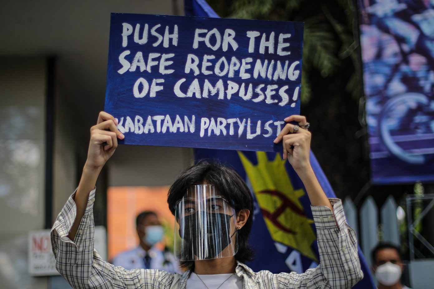 Protest greets first day of classes in Metro Manila | Catholic News ...