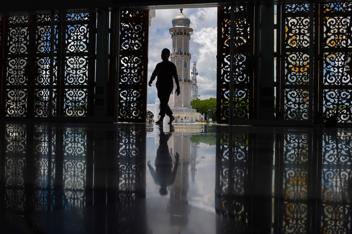 Religious intolerance on the rise in Indonesia, says report | Catholic ...