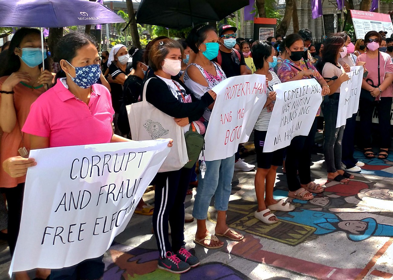 Urban poor settlers pray for ‘clean, honest’ elections in May ...