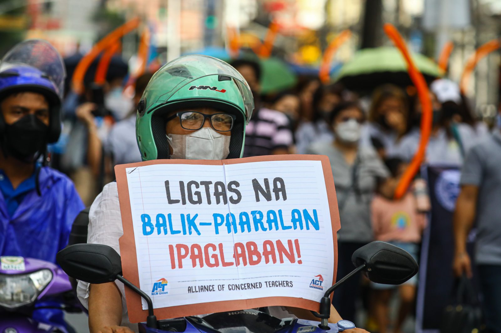 Photos: Teachers march for academic freedom, higher salaries | Catholic ...