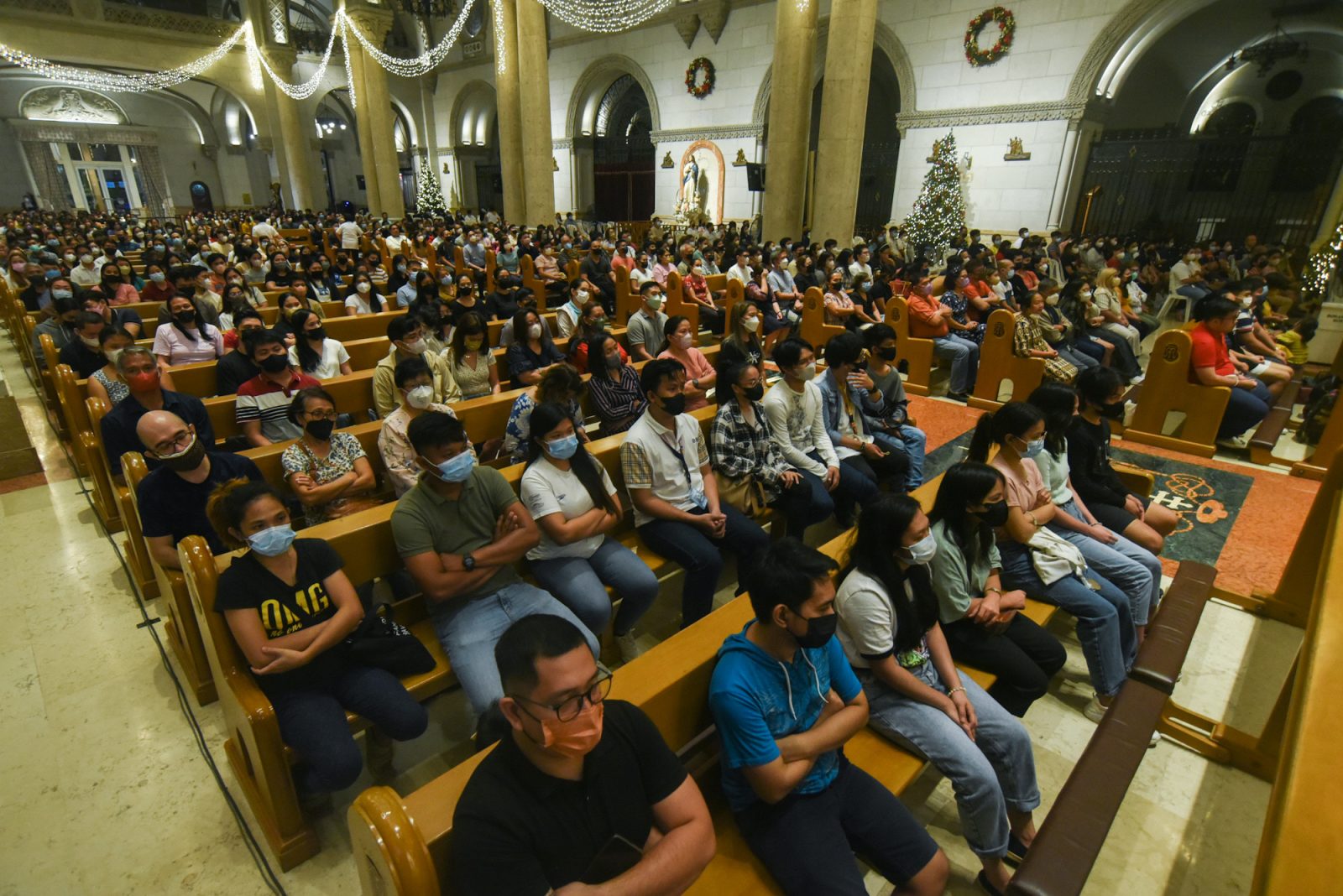 Philippine bishops urge faithful to attend church activities in person ...