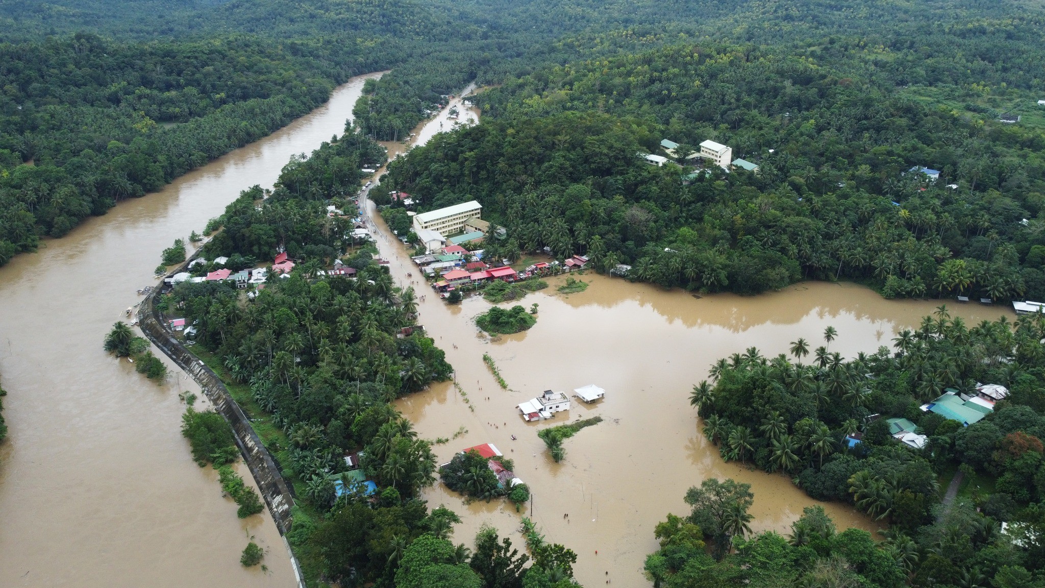Update: Death toll due to torrential rains, floods rises to 13 | Catholic News Philippines ...