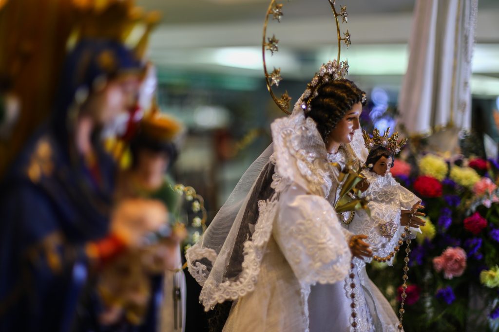 Philippine mall opens Marian exhibit | Catholic News Philippines ...