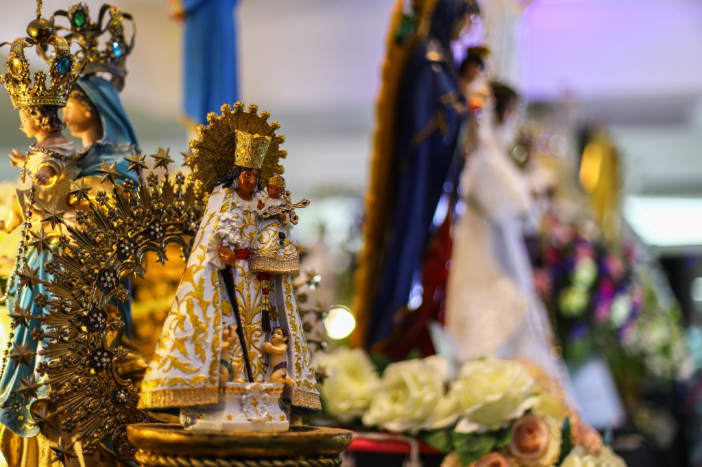 Philippine mall opens Marian exhibit | Catholic News Philippines ...