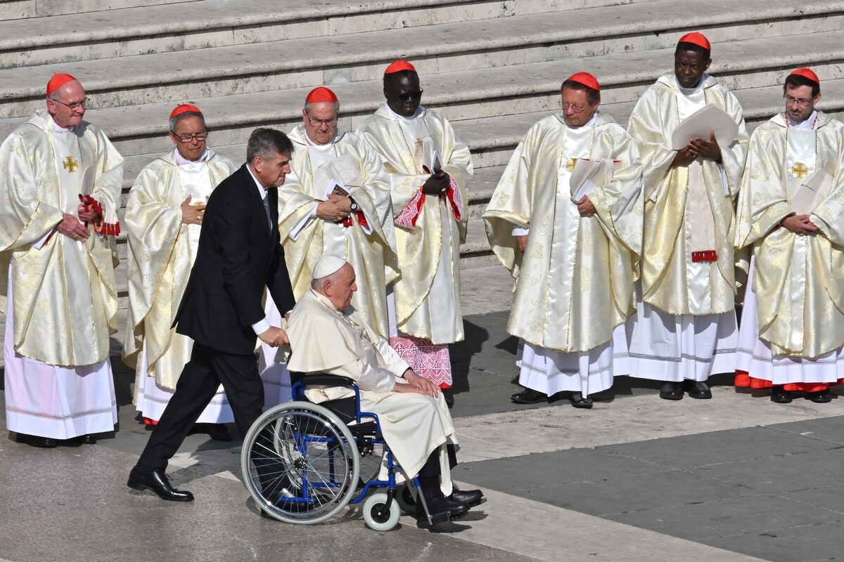 Pope Francis: Synod on Synodality’s primary task ‘to refocus our gaze ...