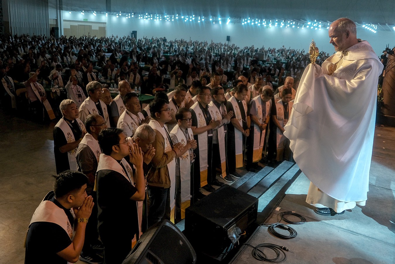 Help priests to be holy, laypeople urged | Catholic News Philippines ...