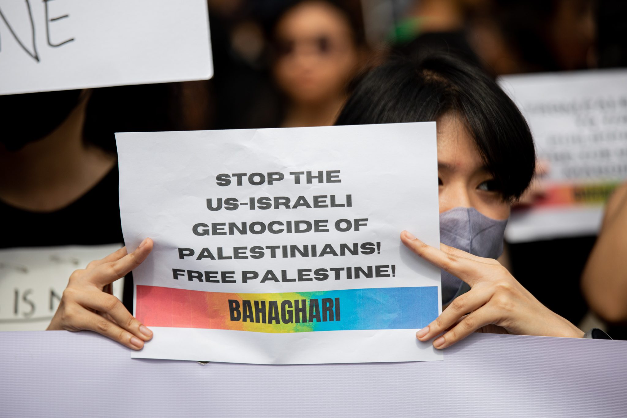 IN PHOTOS: Filipino activists condemn US role in Israel-Palestine ...