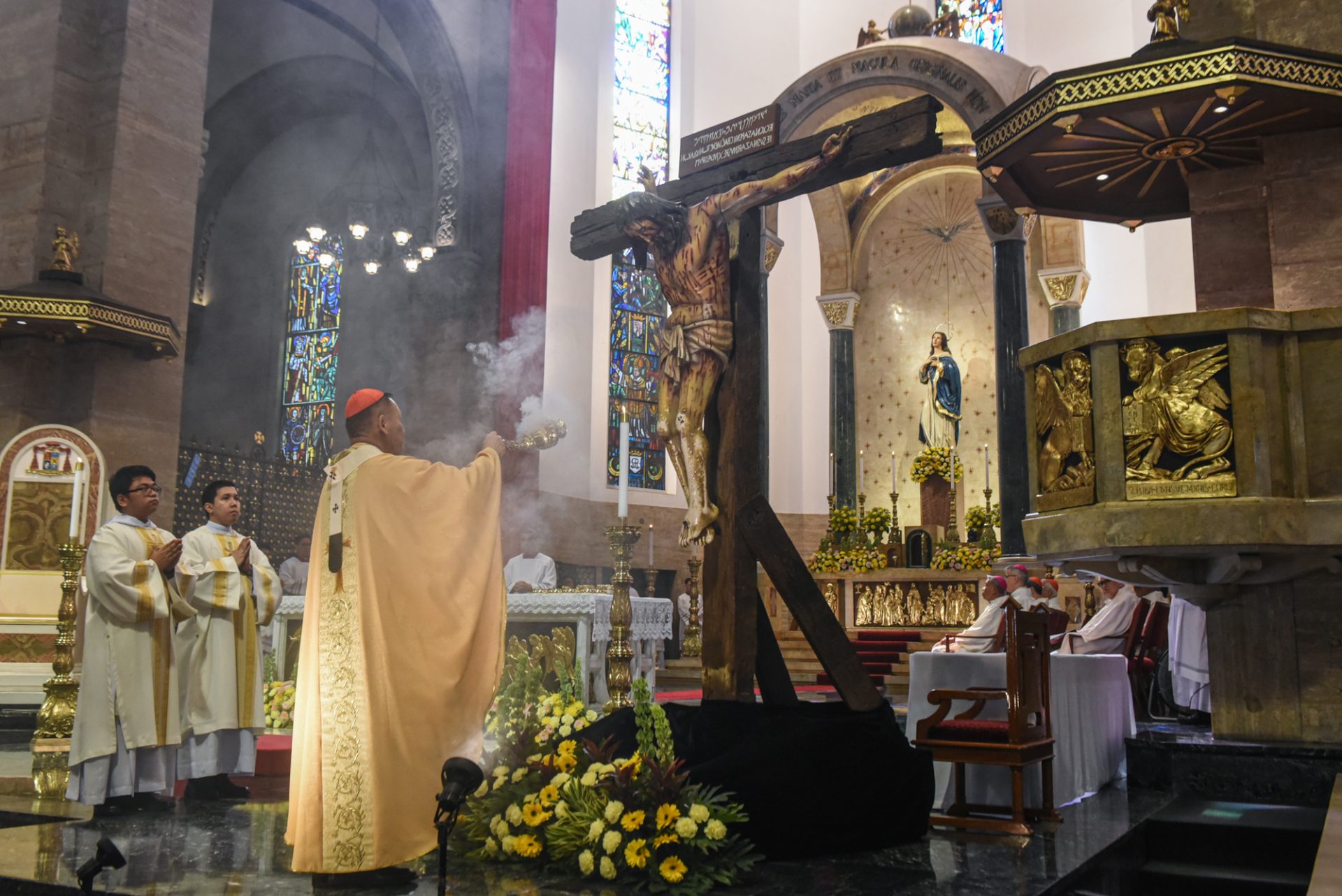 Photos: Chrism Mass in Manila | Catholic News Philippines | LiCAS.news ...