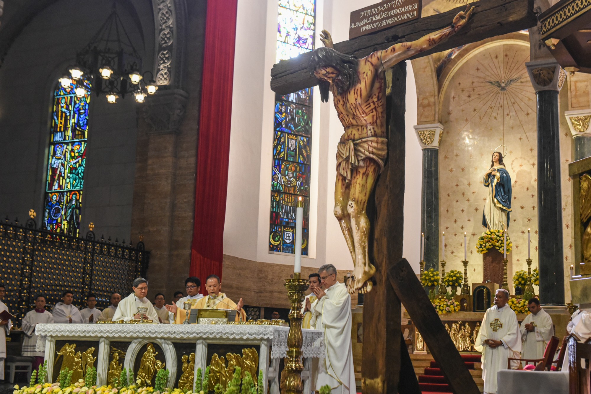 Photos: Chrism Mass in Manila | Catholic News Philippines | LiCAS.news Philippines | Licas News