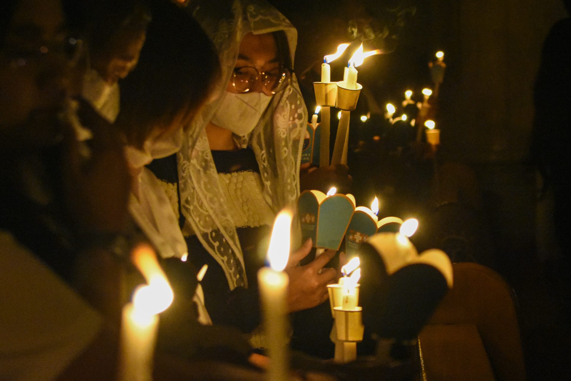 Photos: Easter Vigil in Manila | Catholic News Philippines | LiCAS.news ...
