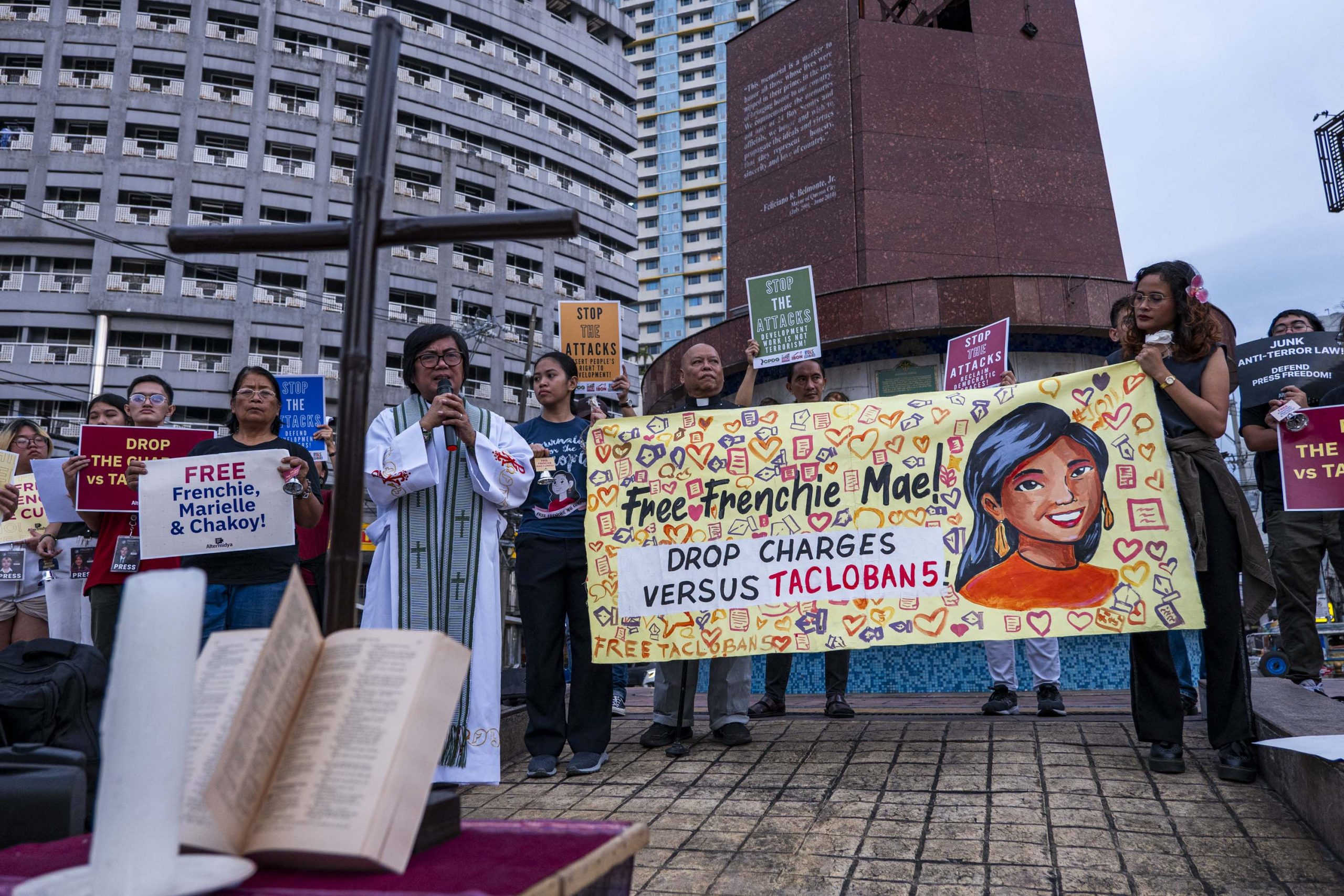 RSF urges Philippines to drop charges against journalist Frenchie Mae ...