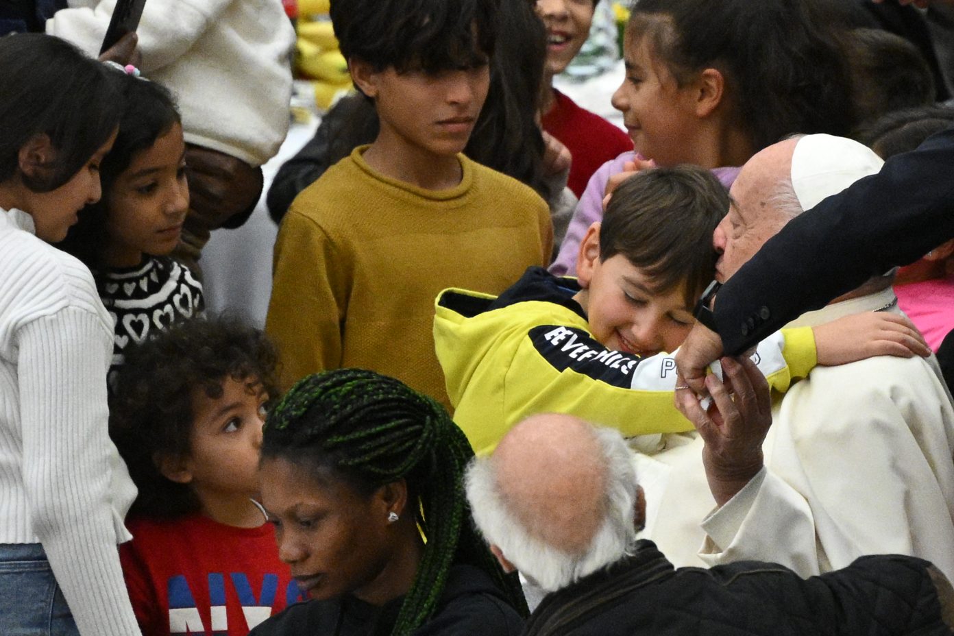 Pope Francis calls on young people to protect their authenticity and ...