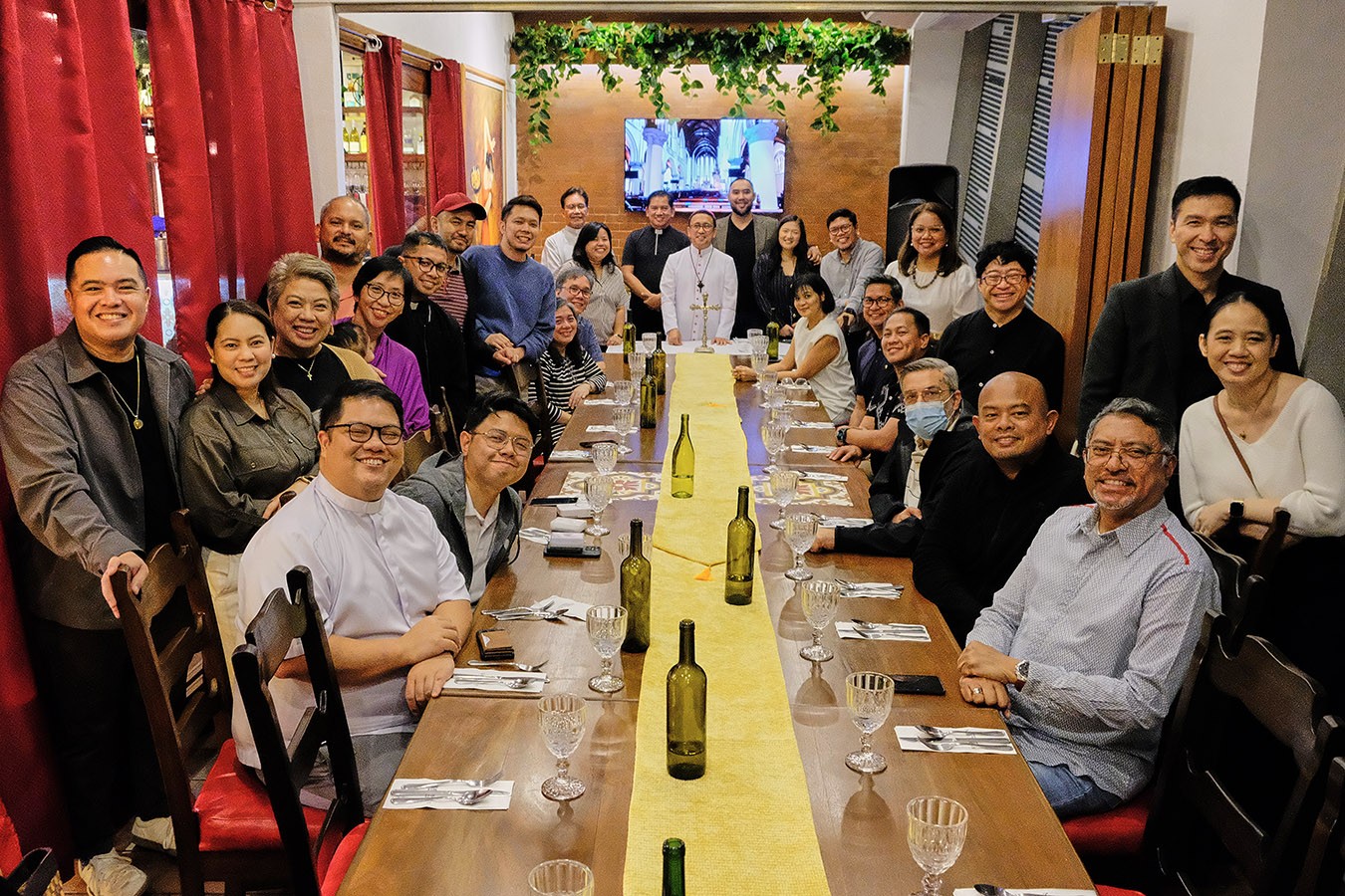 Vatican official to Filipino Catholic influencers: Be a witness to ...
