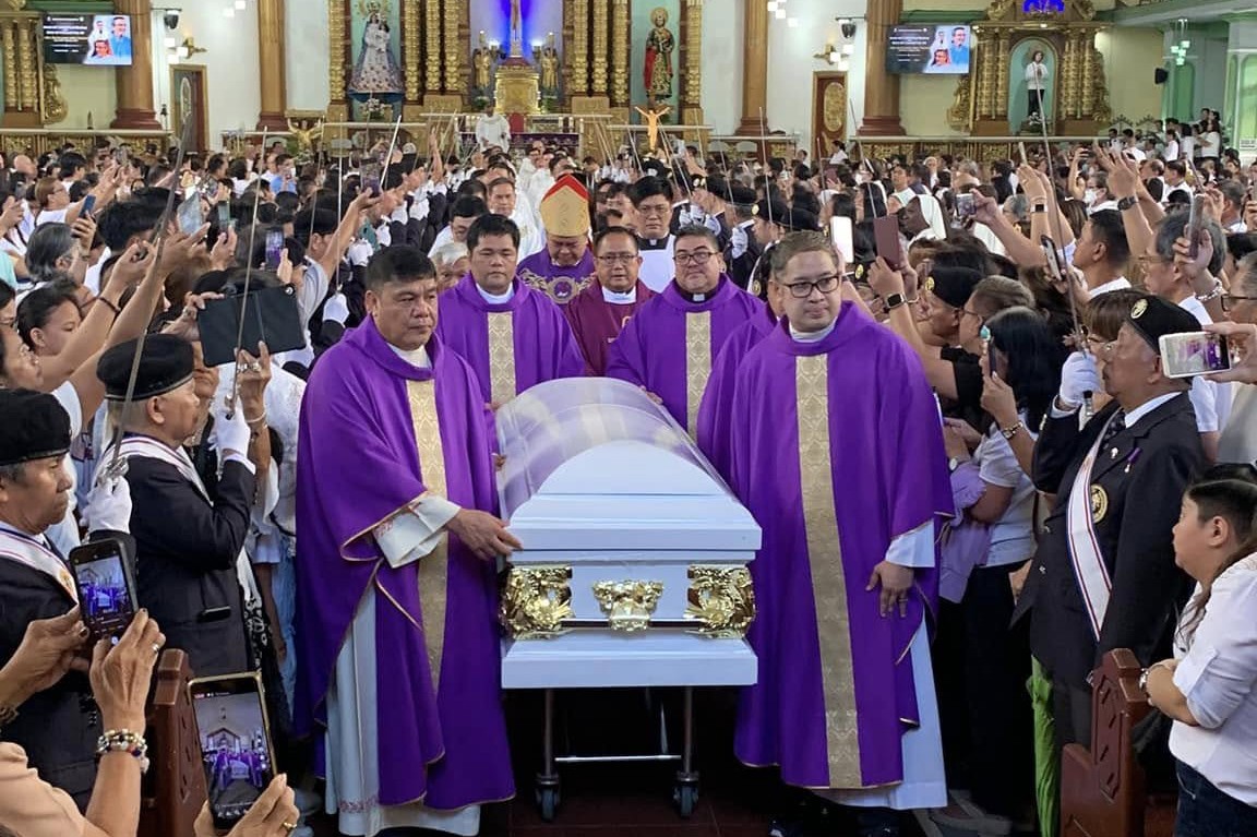 Fr. Luciano Felloni laid to rest, honored for service to Church ...
