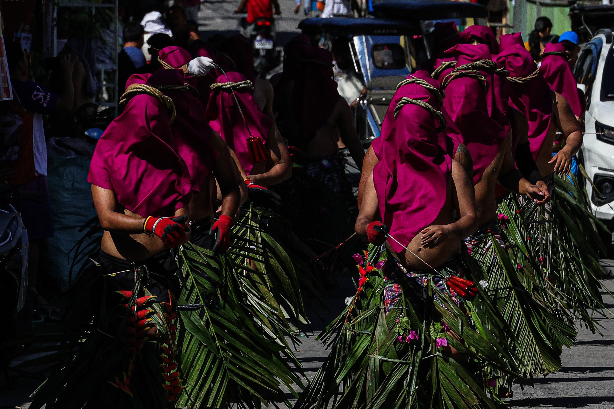 Photos: Devotion through suffering: Filipino penitents in Kalayaan mark ...
