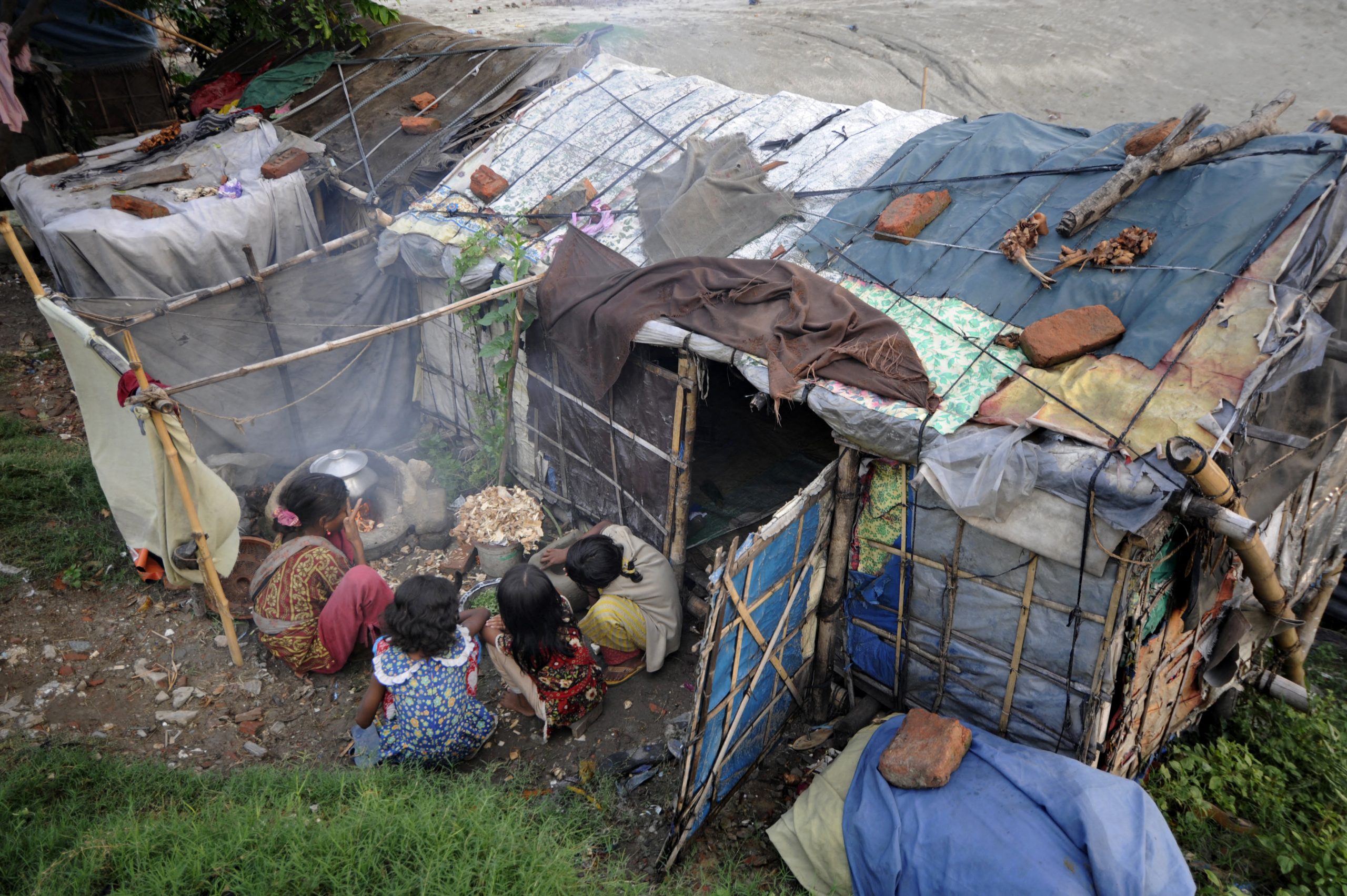 Holy See: ‘Urgent moral responsibility to address poverty’ | Catholic ...