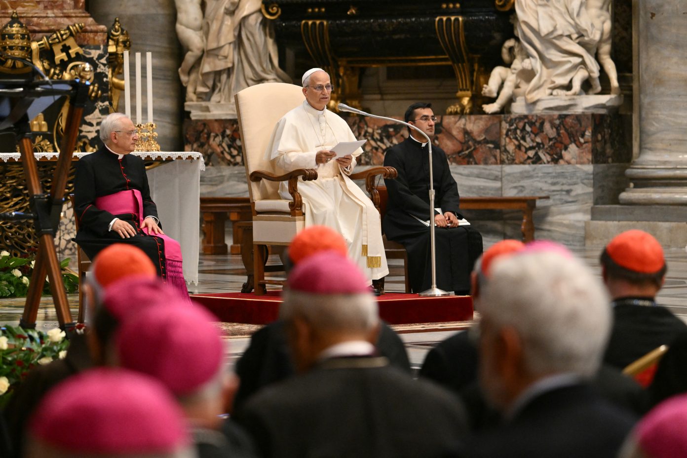 Pope Leo XIV urges Filipino bishops to promote peace, uphold human ...