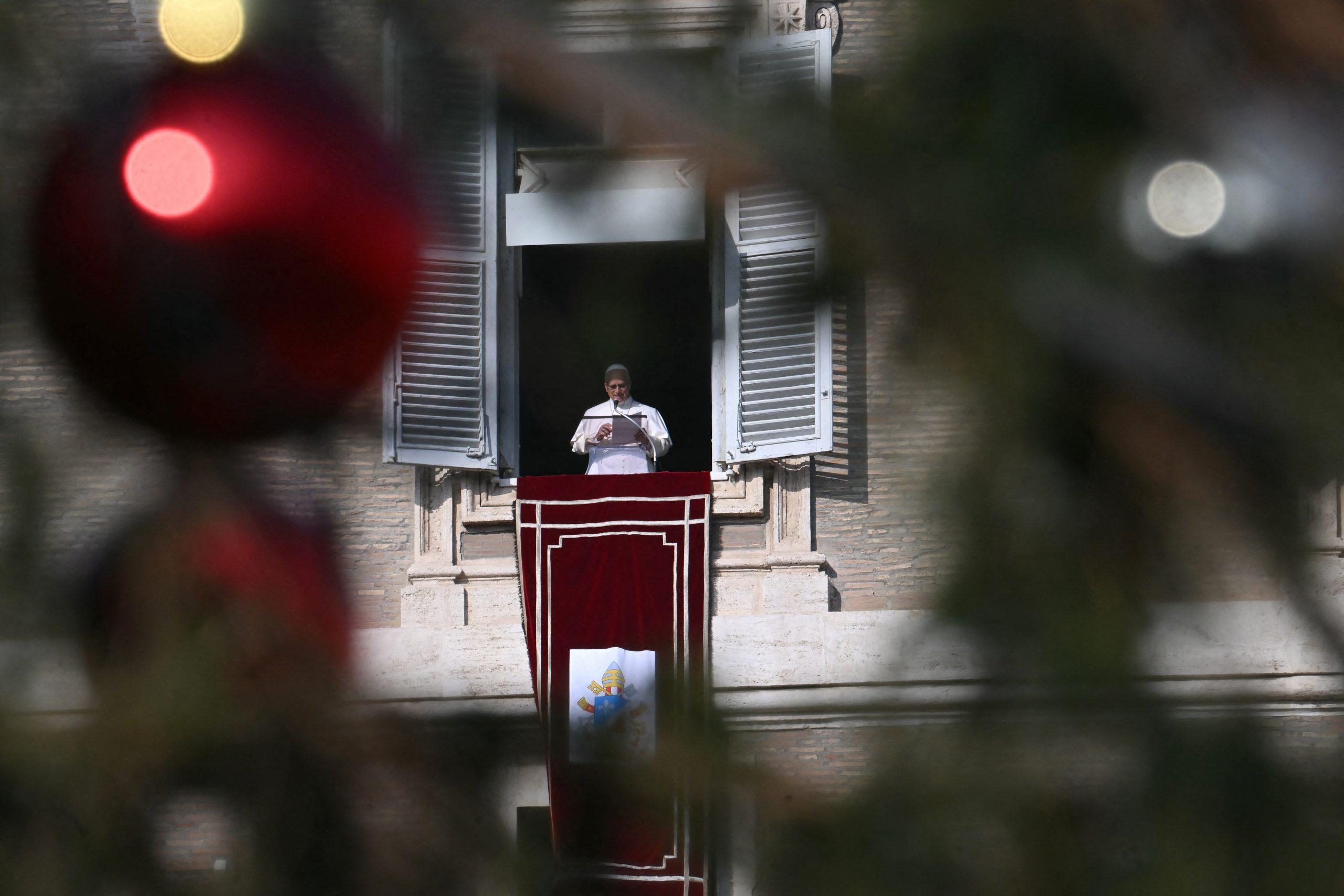 Pope to school children: At Christmas, build peace and unity | Catholic ...