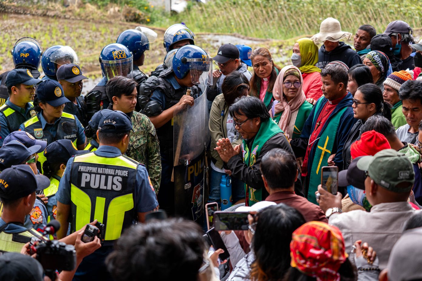 Mainline Protestant churches urge halt to mining project after police ...